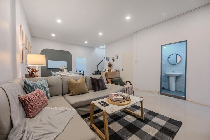 Spacious Haven Chatuchak Market 5br 10 Sleeps Rb1 - Bangkok