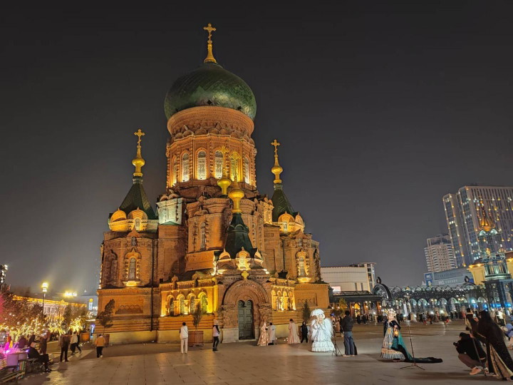 Central Street And Saint Sophia Cathedral - Harbin