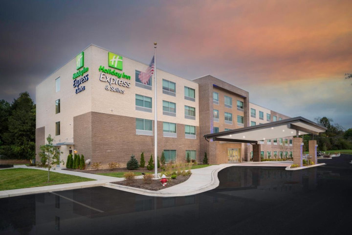Holiday Inn Express - Brevard By Ihg - Brevard, NC