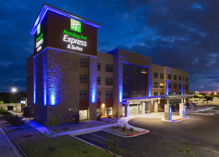 Holiday Inn Express & Suites - San Marcos South By Ihg - San Marcos, TX