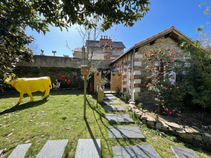 Maison Indépendante Cosy Avec Terrasse Privée - La Laiterie - Rezé