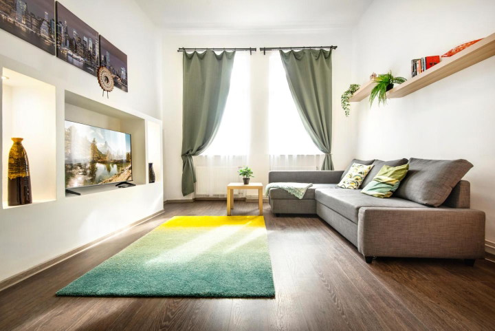 Simor Apartments 59 Spacious Home Central Location - Esztergom