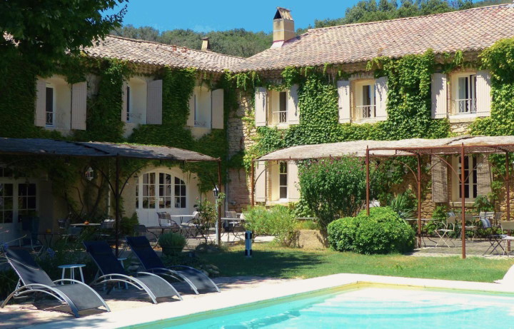Logis Hôtel La Sommellerie - オランジュ