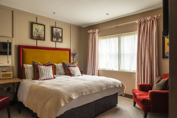The Alma Hotel - Twickenham
