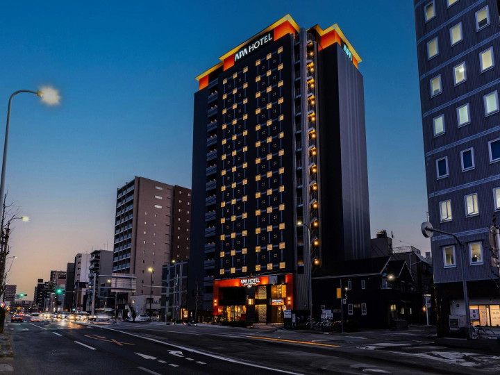 Apa Hotel Akabane Iwabuchi Ekimae - Sōka