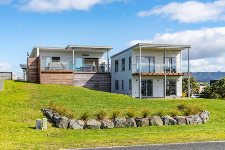Starling - Mangawhai Heads Holiday Home - Mangawhai