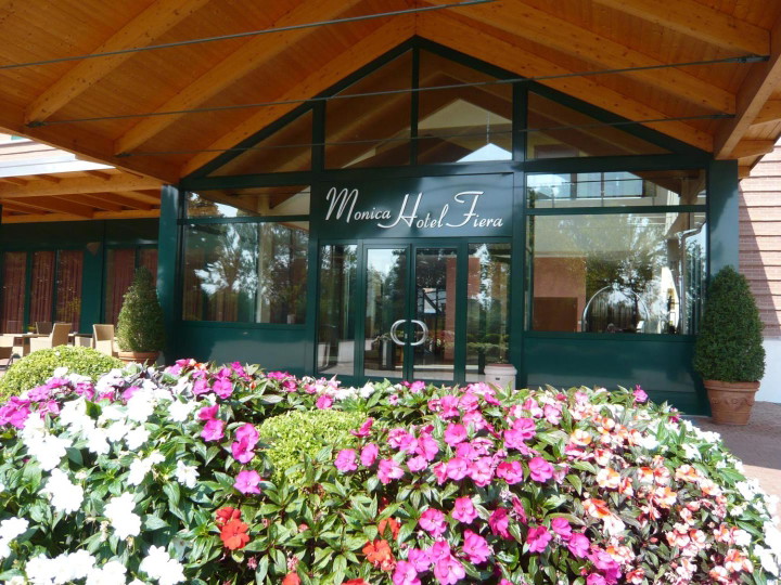Monica Hotel Fiera - Legnano