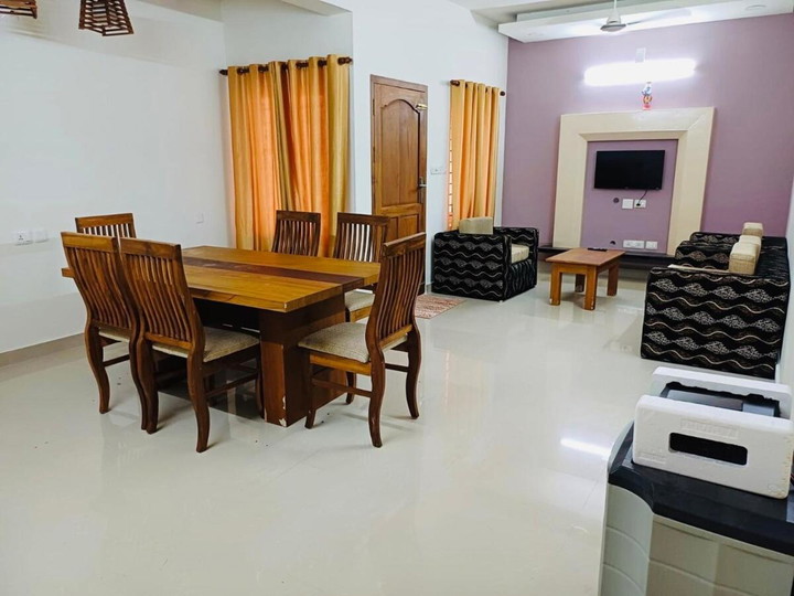 Very Spacious Furnished Apartment - Guruvayur