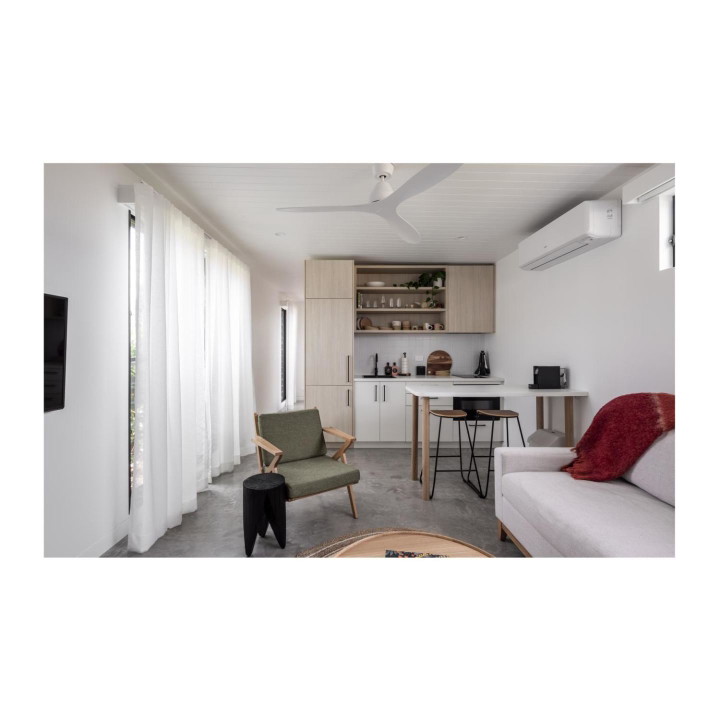 Modern Studio With Outdoor Bath And Cabin Sauna - Wollongong