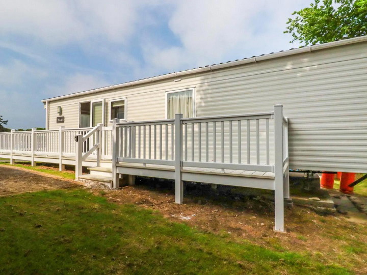 82 Hillside - Newquay
