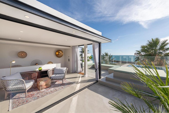 Pedregal Beachside Villa In Malaga By Solaga Holiday Homes - Málaga