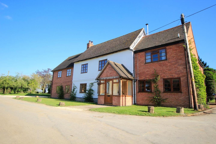 Three Ways Farmhouse B&b - West Midlands