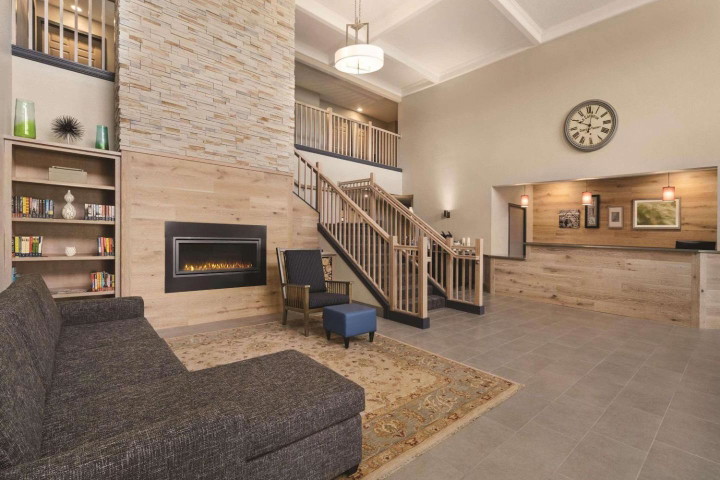 Country Inn & Suites By Radisson, Detroit Lakes - Detroit Lakes, MN