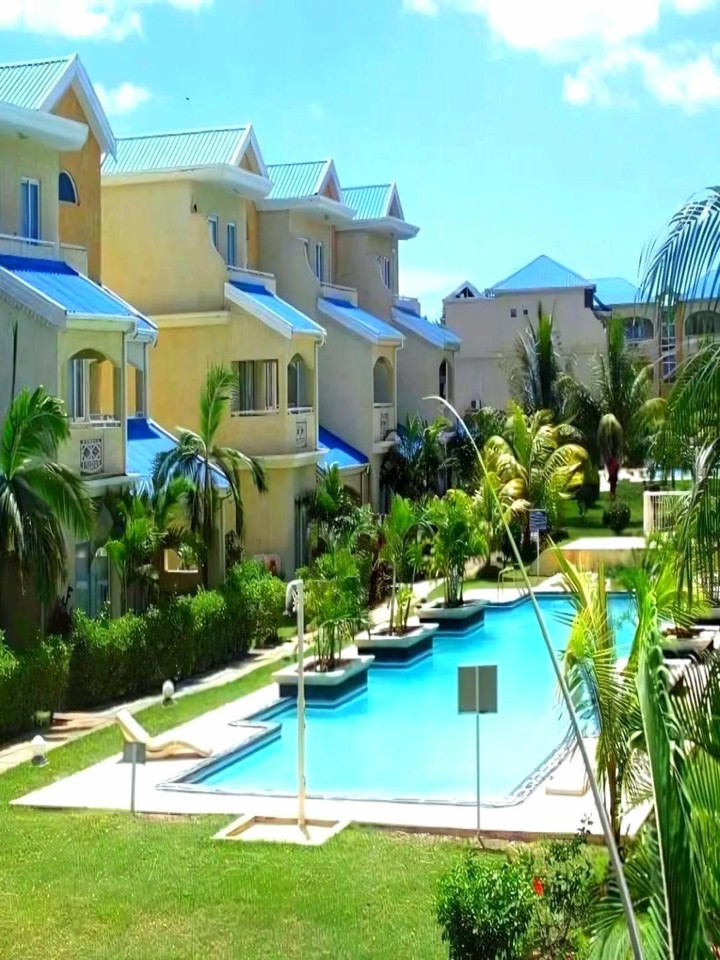 3 Bedroom Ground Floor Beach Flic En Flac - Mauritius