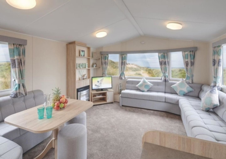 Caravan - Sleeps6-pet Friendly-parking Available - Lincolnshire