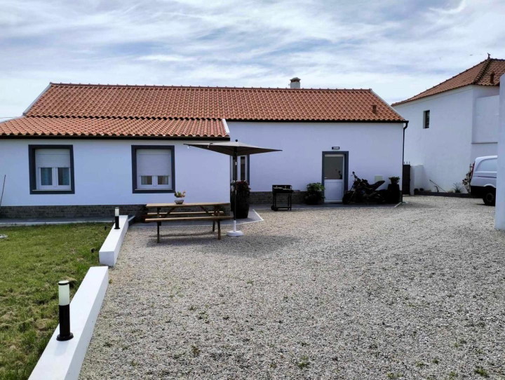 Casa Da Pitoquinha I - Portugal