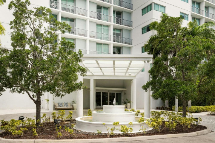 Maritime Hotel Fort Lauderdale Airport & Cruiseport - Fort Lauderdale