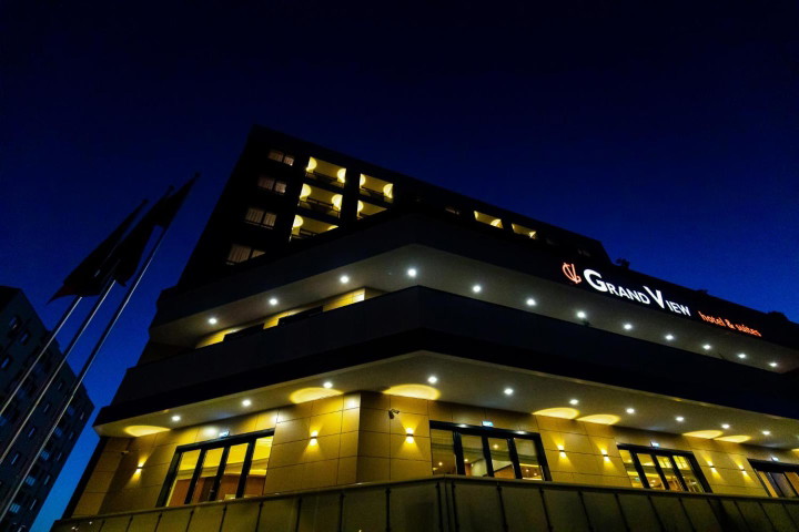Grand View Hotel & Suites Copou - Valea Lupului