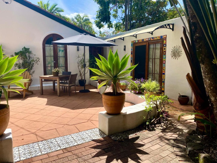 Beach Bliss - Private Suite, Tropical Tranquility, 3 Mins Walk To Beach - Byron Bay