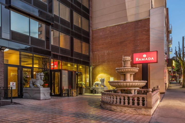 Ramada By Wyndham Flushing Queens - New York