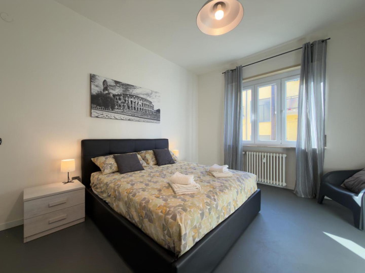 Piacenza Central Apartment 5 Min Piazza Cavalli - Piacenza