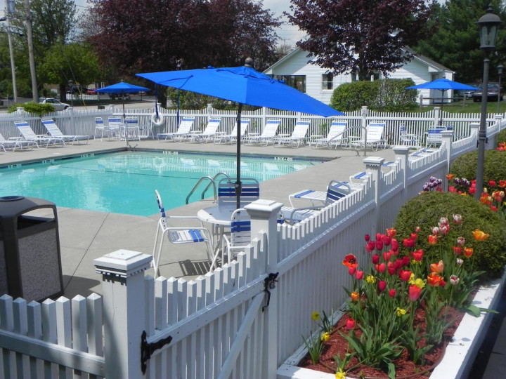 Elmwood Resort Hotel - Wells, ME