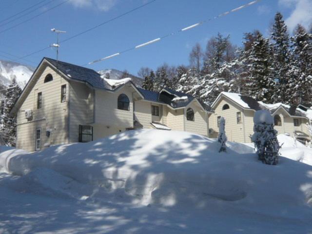 Hakuba Royal Suites - Hakuba