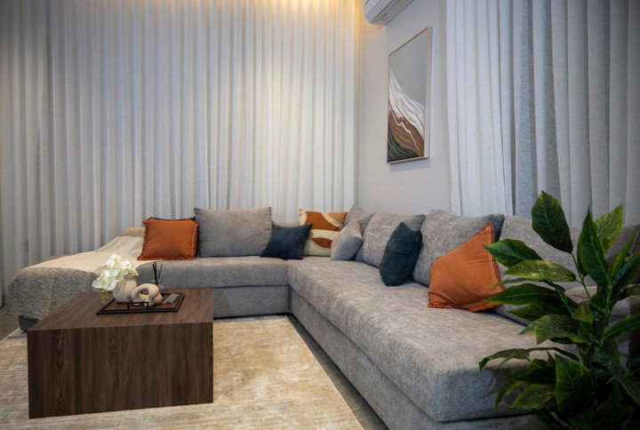 Lovely Cozy 3-bedroom Apartment In Almadinah - Madinah