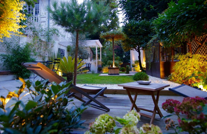 Villa Du Square, Luxury Guest House - Clamart