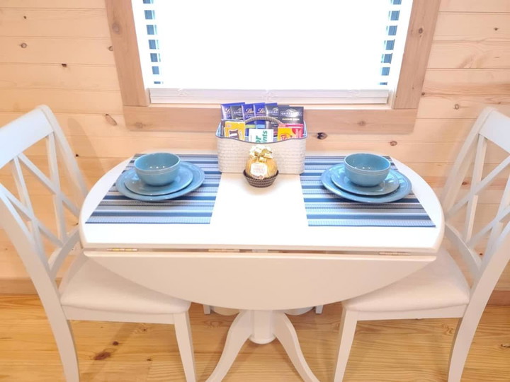 Stunning Cabin Right On Main St! - Fredericksburg, TX