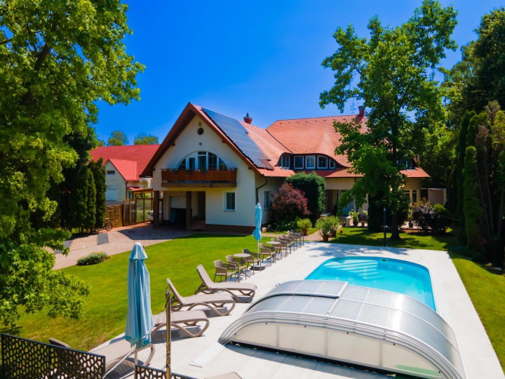 Künszler Apartmanház - Lake Balaton