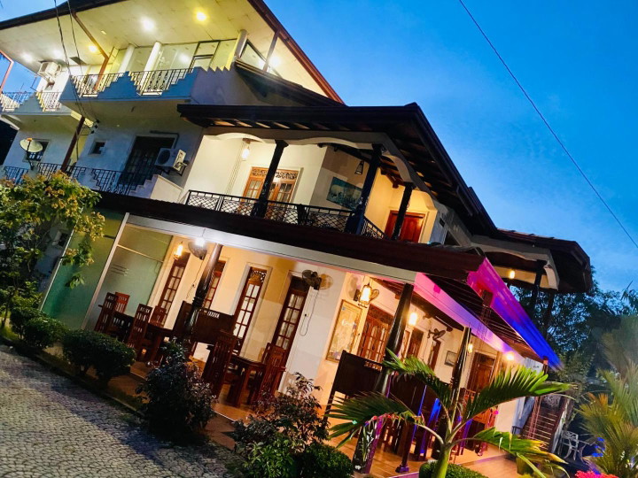Montana Rest - Sri Lanka