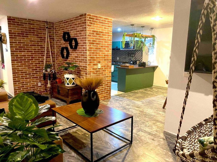 Ground Floor, Enormous With Garden And Parking For 11 Pax. Expo Area - Tlaquepaque