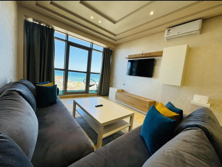 Seafront 2 Bedrooms Flat - Tangier