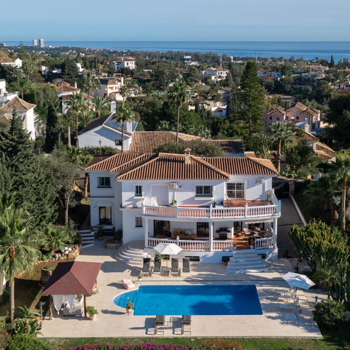 Bed & Breakfast La Vida En Rosa - Marbella