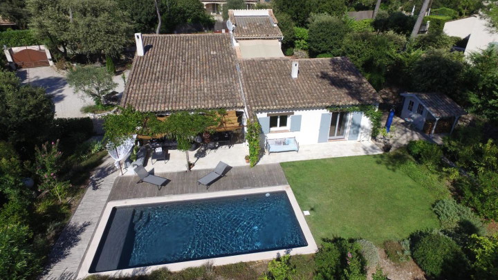 Villa Les Lucioles - Chambre Indépendante - Piscine Privative - Petit Déjeuner - Parking - Tourrettes-sur-Loup