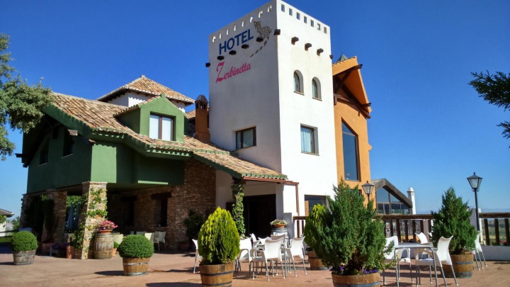 Hotel Zerbinetta - Monachil