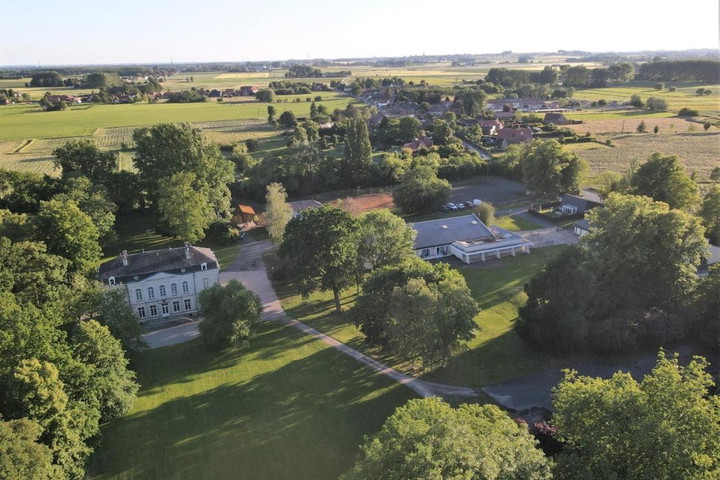 Domaine Du Béron - Chateau Et Gites - Frankrijk