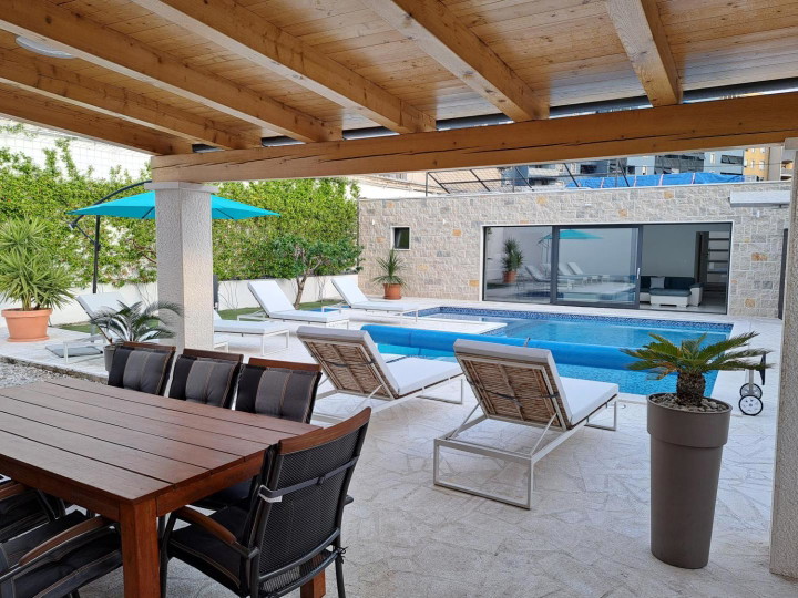 Villa Enjoy Lux In Split - Split