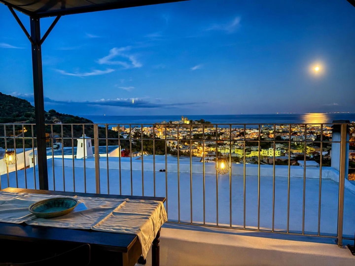 Holiday Home Tarinuzza - Lipari