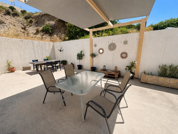 Sunny Retreat - Kefalos Stay With Patio Parking & Gym - Kos