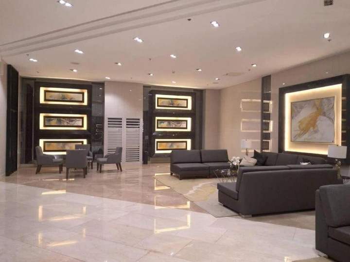 Citispace 1br Condotel Suite At Fame Residences #Fm53b - Makati