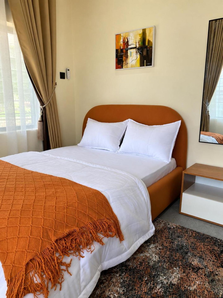 Chan Guest House - Jos