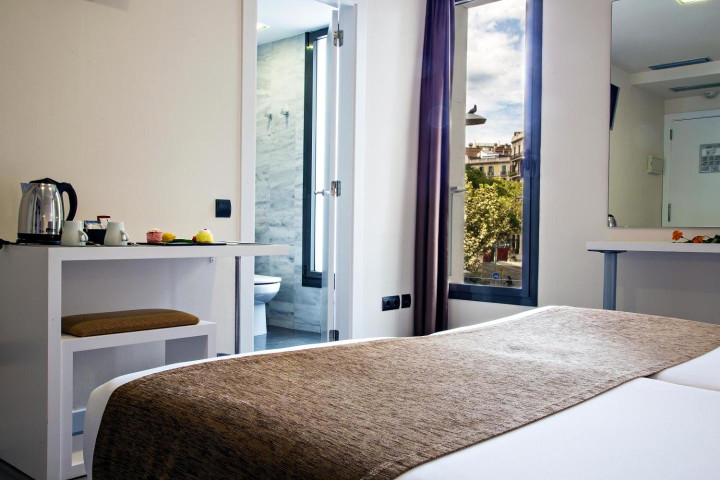 Bcn Urbaness Hotels Del Comte - Badalona
