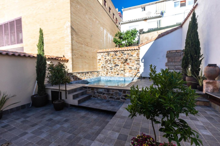 Apartamentos Turísticos De La Bernarda - Cáceres
