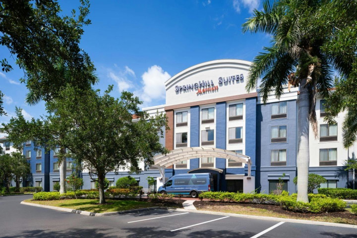 Springhill Suites Fort Myers Airport - Fort Myers, FL