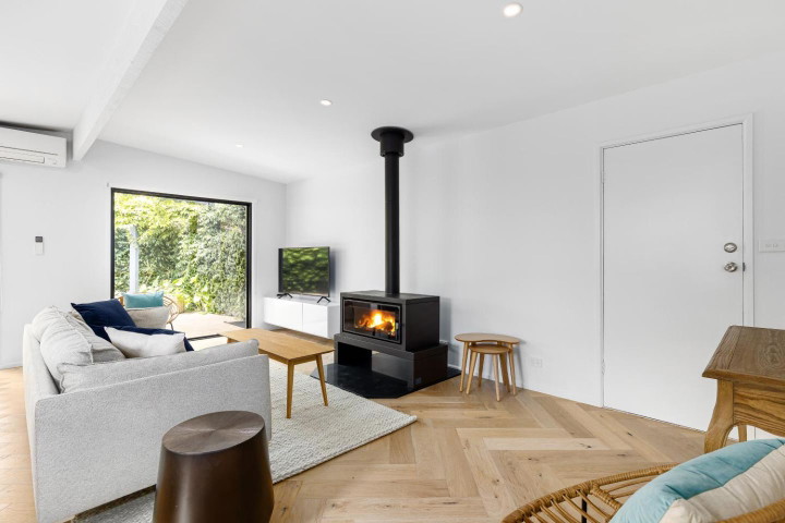 1 Love, 2 Seas - Boutique Beach House - Rye