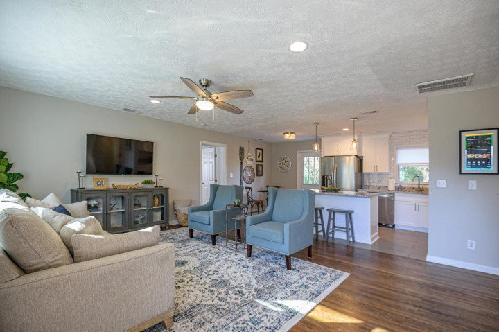 Pet-friendly Marietta Retreat Near Town Center - Lake Allatoona, GA