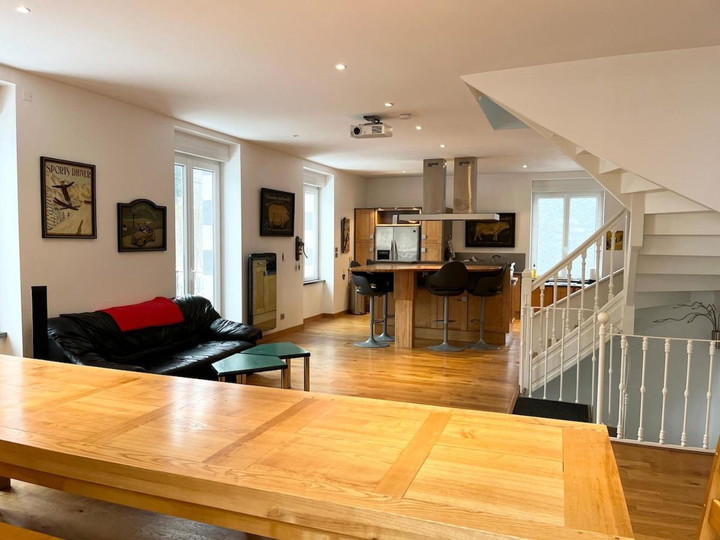 Maison De Caractère Au Mont-dore 15 Personnes - La Bourboule