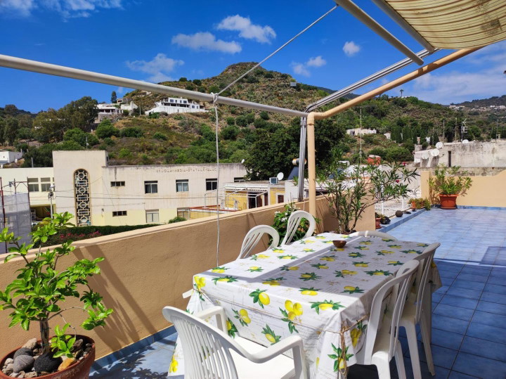 Attico In Centro Con Vista Mare E Monti! - Lipari
